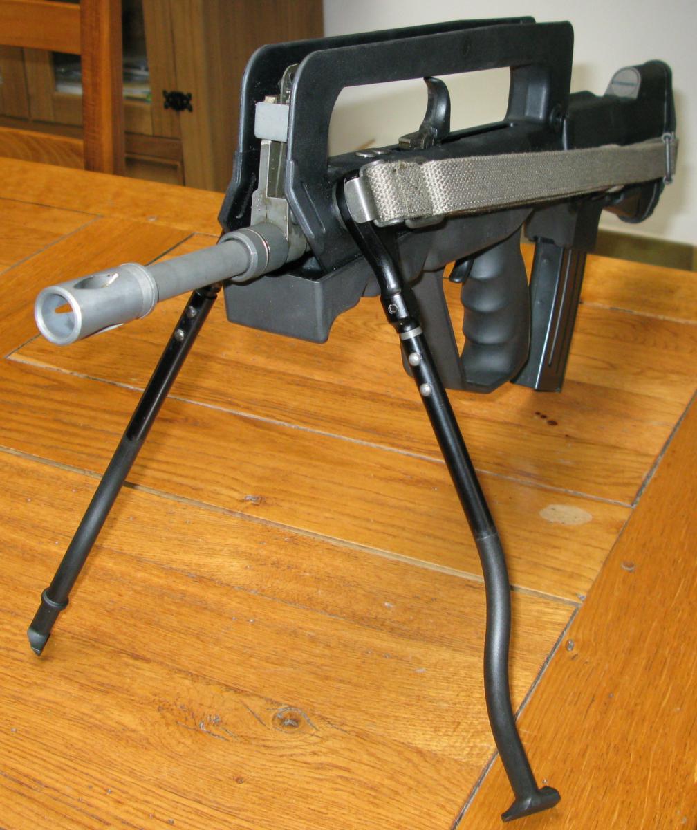 FAMAS_G2FrontLeft.jpg - Member Albums - Sturmgewehr.com Forums