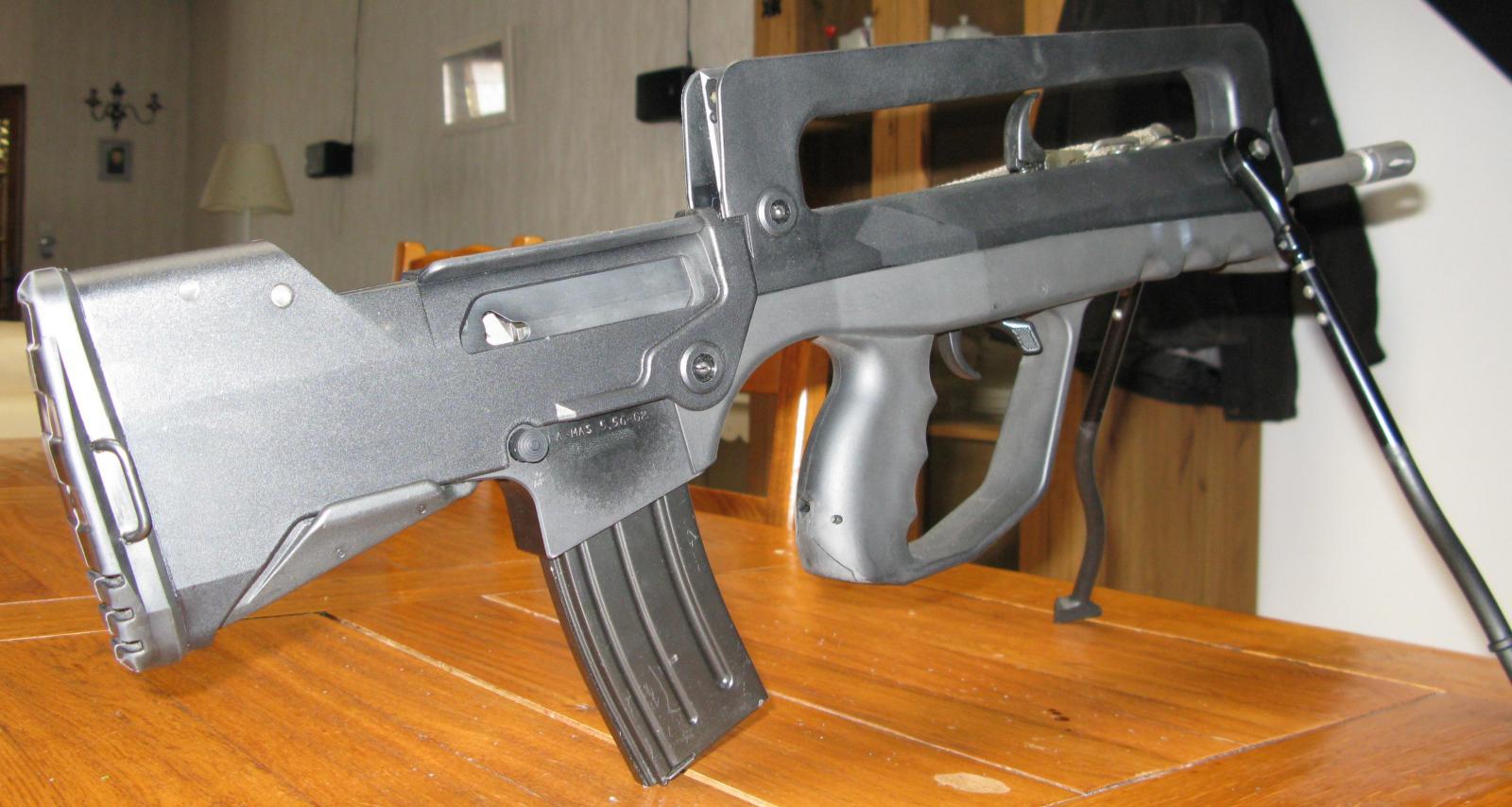 FAMAS_G2RightC.jpg - Member Albums - Sturmgewehr.com Forums