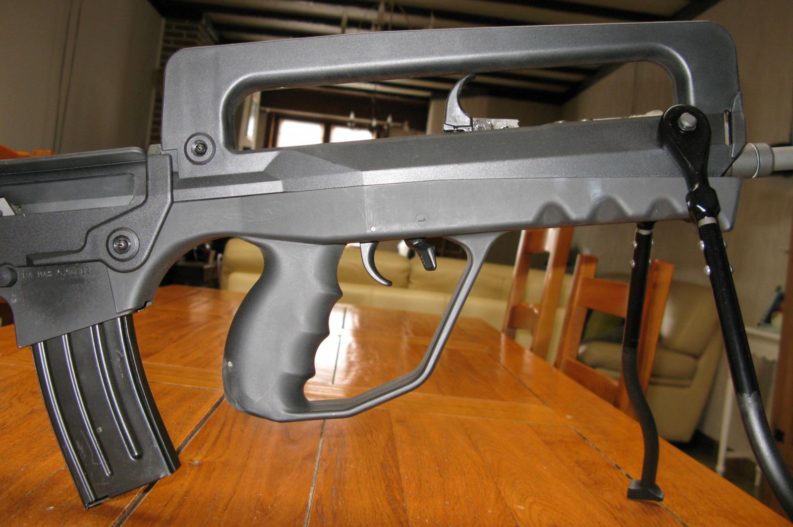 FAMAS_G2RightClose.jpg - Member Albums - Sturmgewehr.com Forums