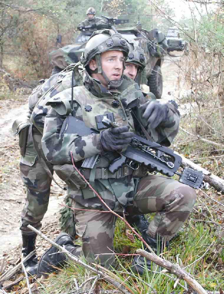 FAMAS_in_action_121.jpg - Member Albums - Sturmgewehr.com Forums