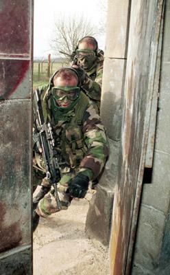 FAMAS_in_action_129.jpg - Member Albums - Sturmgewehr.com Forums