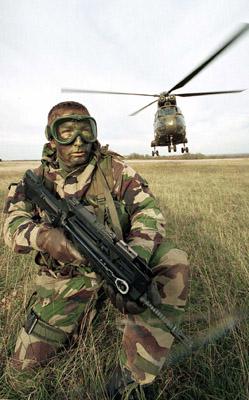 FAMAS_in_action_150.jpg - Member Albums - Sturmgewehr.com Forums