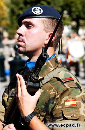 FAMAS_in_action_202.jpg - Member Albums - Sturmgewehr.com Forums