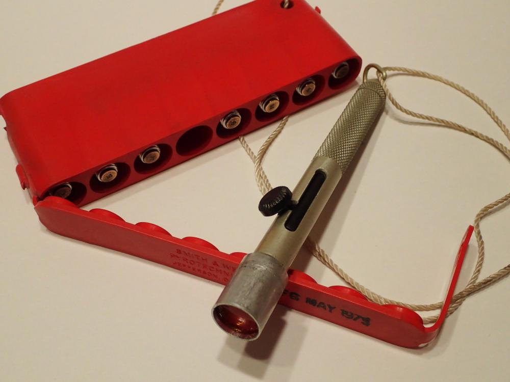 WTS S&W Smith & Wesson Project A Flare Pen Gun - Collectors Market ...