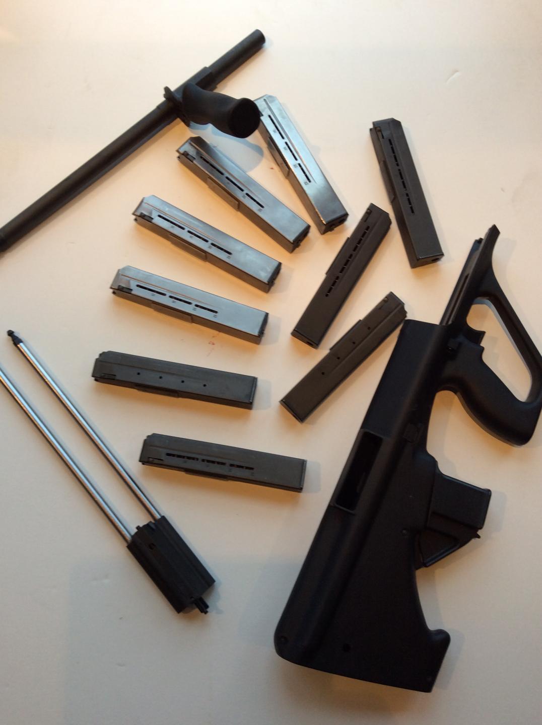 WTS: Steyr AUG 9mm Parts Kit w/ (9) 25 Rd Magazines - Parts and ...