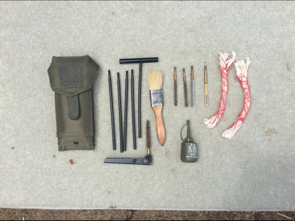 FAMAS Mags/Pouches/CheekPiece/CleaningKits/CarryCase/Bolt Parts/Locking ...