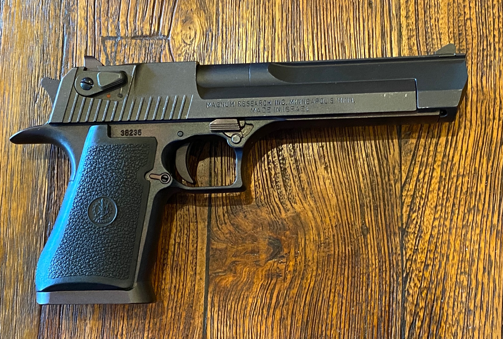 *Sold* Rare 1989 I.M.I. 357 Desert Eagle MK1 In Original Serial Numbered Box - Collectors Market ...