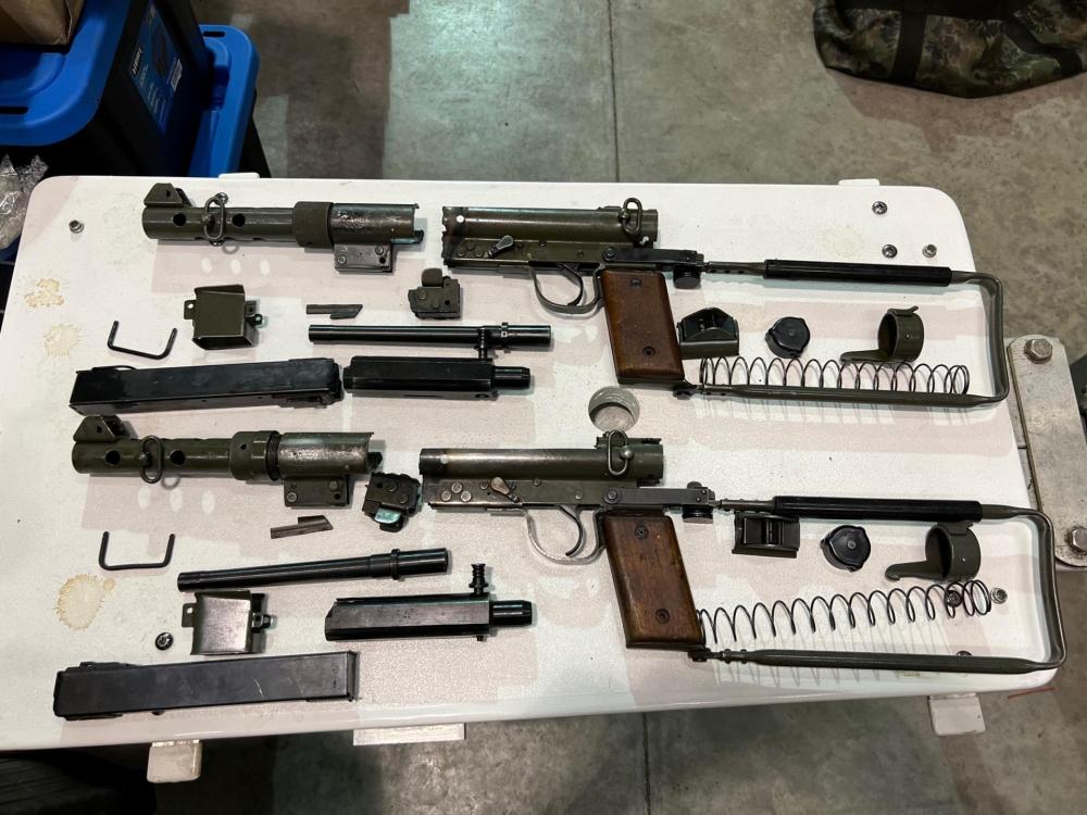 Swedish K M45 Kits both kits SPF - Parts and Accessories Market Board ...