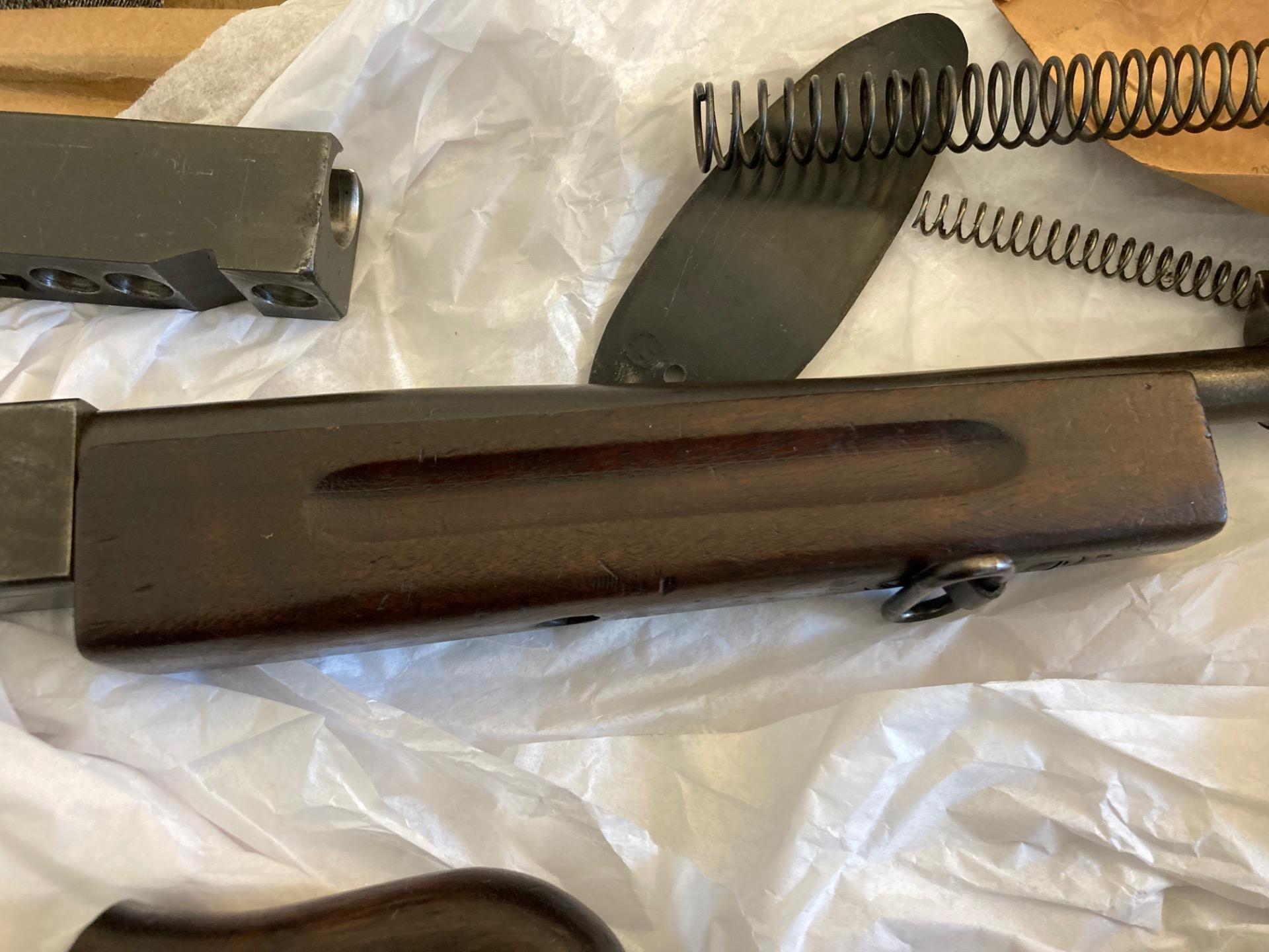 Premay Bridgeport M1A1 Thompson with a number of mags and a few extra ...