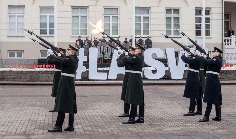 Lithuanian Honor Guard has M14 rifles …. Rather odd choice - NFA / Semi ...
