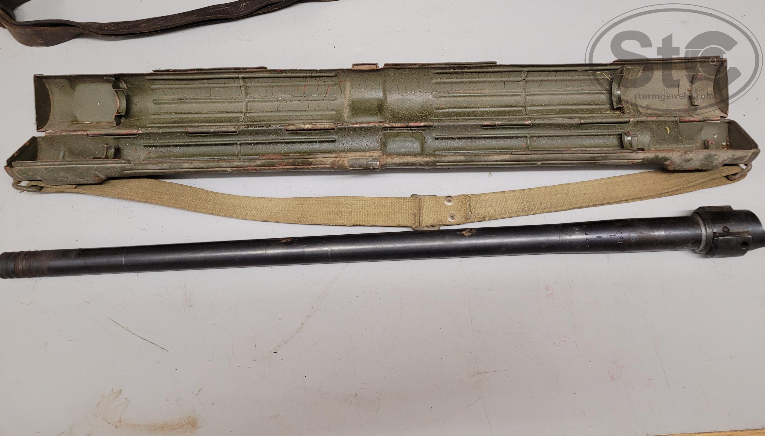 Sold: 2 WW2 Era MG34 barrels and carriers - Parts and Accessories ...