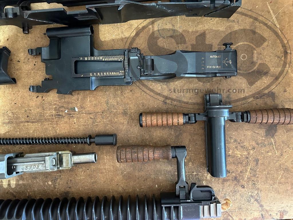 SOLD - ZB37 MG Kit With Tripod, Loader, and Ammo Cans - Parts and ...