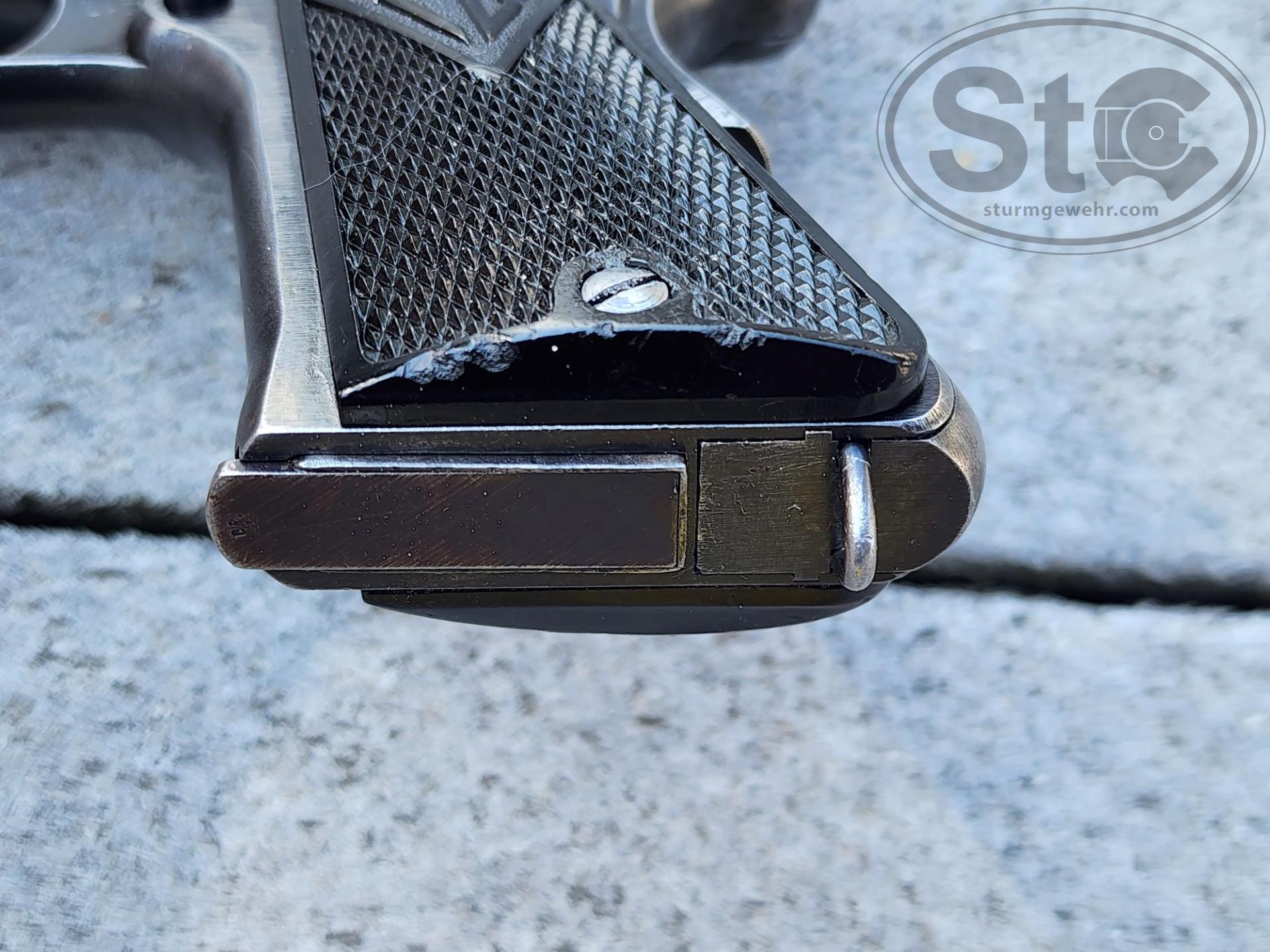 SOLD: WW2 P.35 Radom VIS Pistol Rig - Collectors Market Board ...