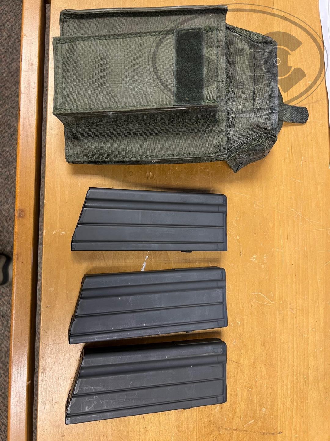3 Famas mags in pouch $500 Sold - Parts and Accessories Market Board ...