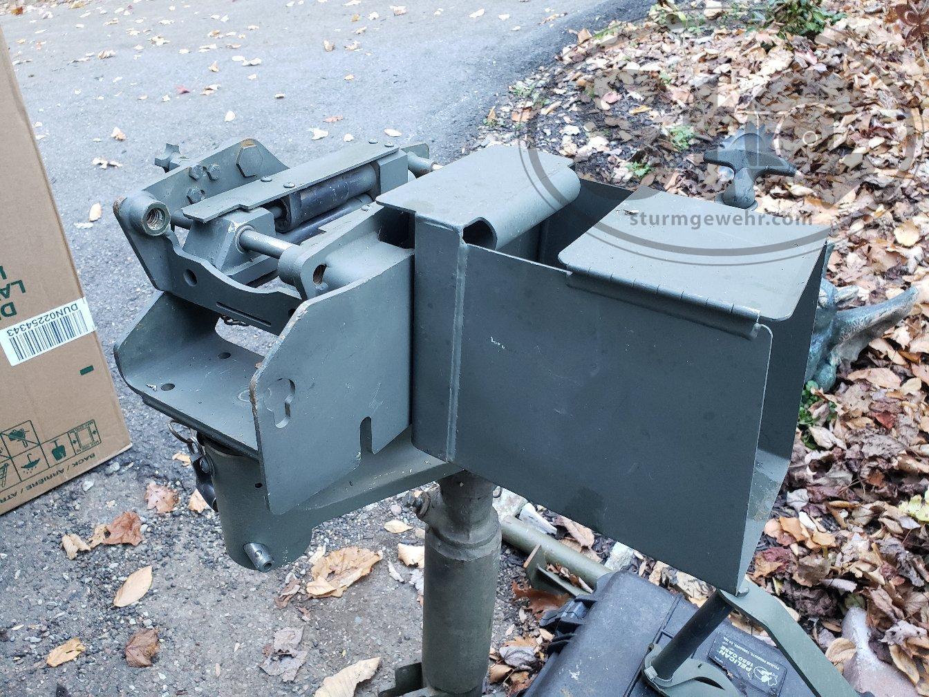 Mk93 m2hb .shock absorbing cradle complete50 Cal.mount with ammo can ...