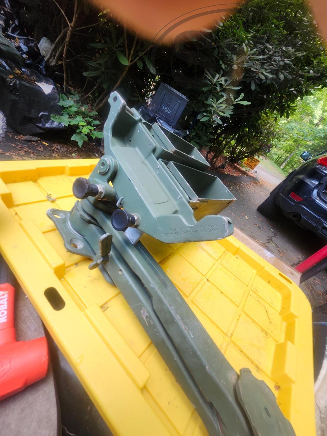 Mk93 m2hb .shock absorbing cradle complete50 Cal.mount with ammo can ...