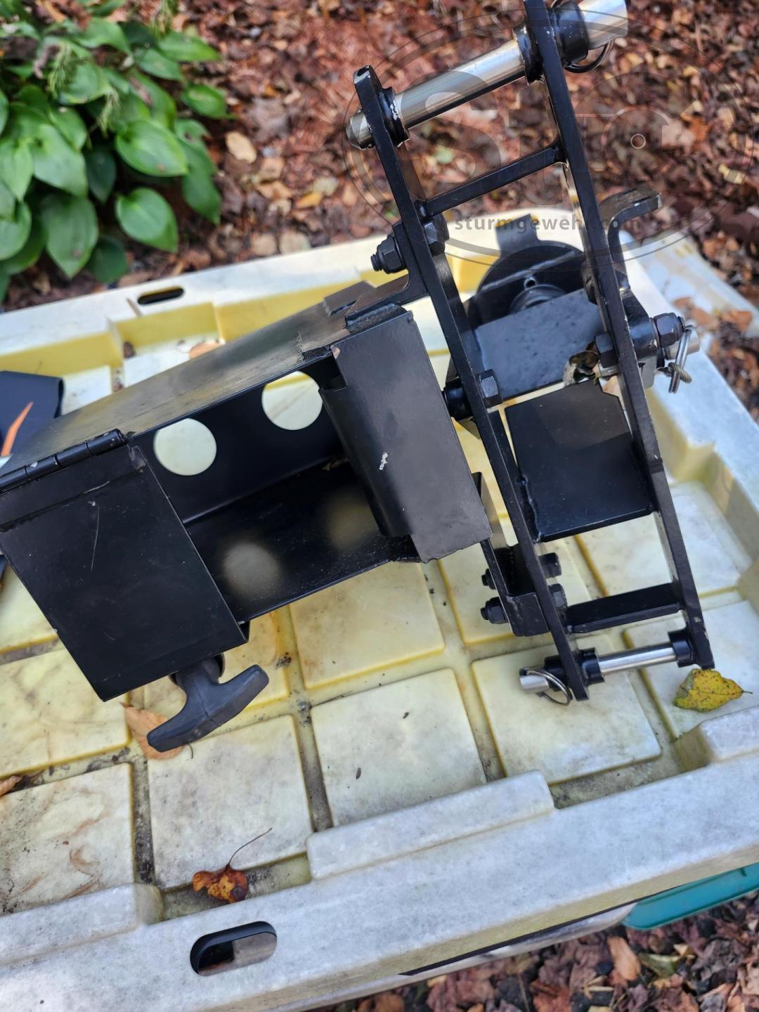 Mk93 m2hb .shock absorbing cradle complete50 Cal.mount with ammo can ...