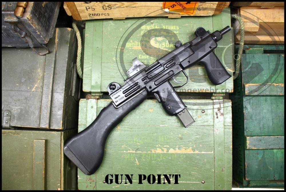 IMI UZI Model B Sub-Machine Gun B&G Machine Registered Bolt & Bowers ...