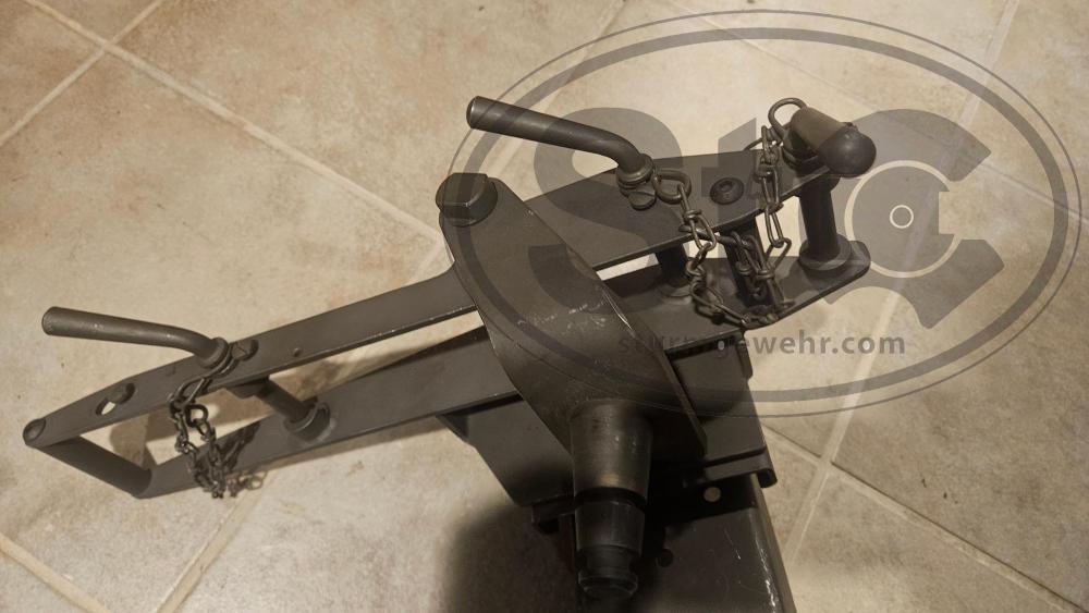 M240 and M1919 Cradle Assembly, with Ammunition Tray and Tripod Pintle ...